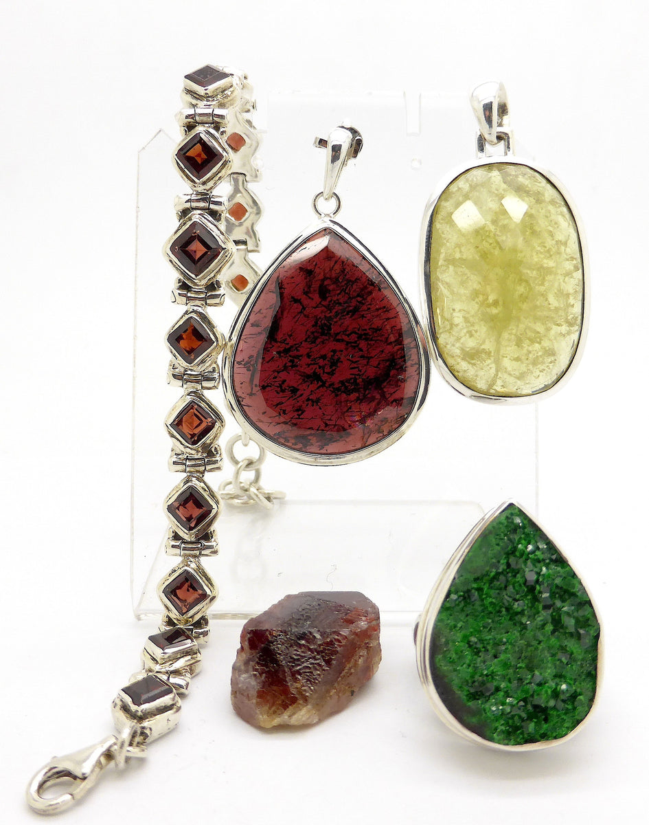 Garnet Collection – Crystal Heart